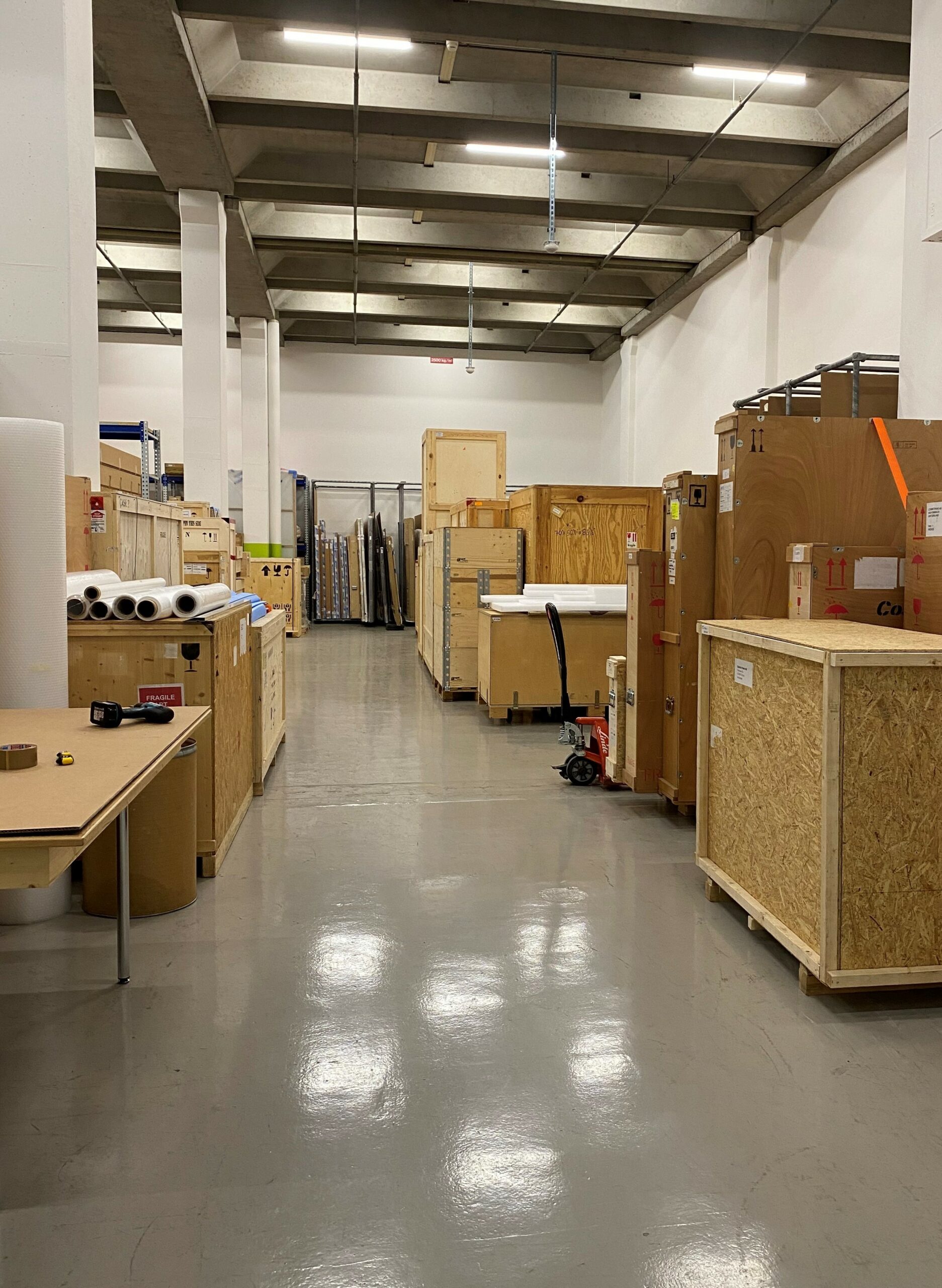 Security storage for metals | Institute for Rare Earths and Metals